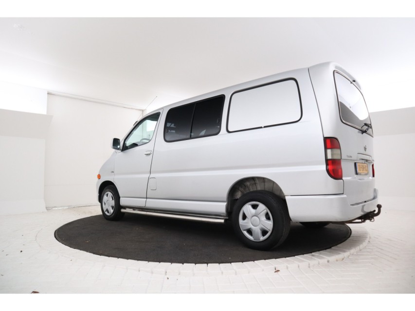 Toyota HiAce 2.5 D4-D 100 DC Emotion Cool | AutoSiero.nl